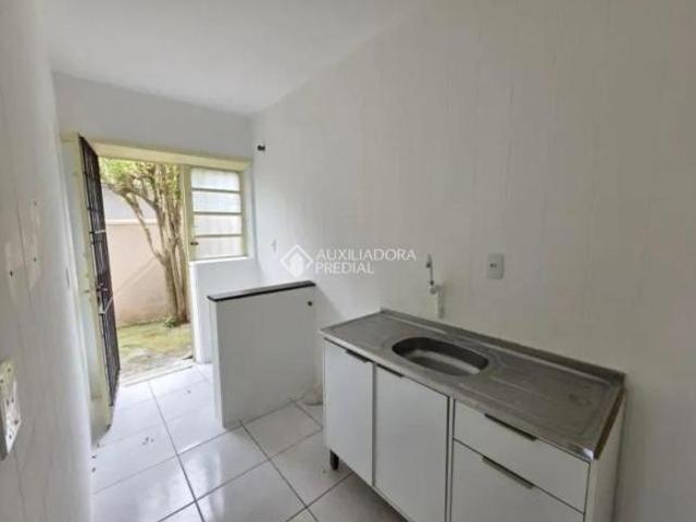 Auxiliadora Predial vende kitnet no bairro Pátria Nova em Novo Hamburgo
