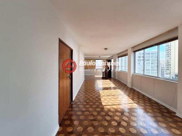 Av. Angelica, 4 quartos R$ 2.100.000,00 240m² Código: 10772