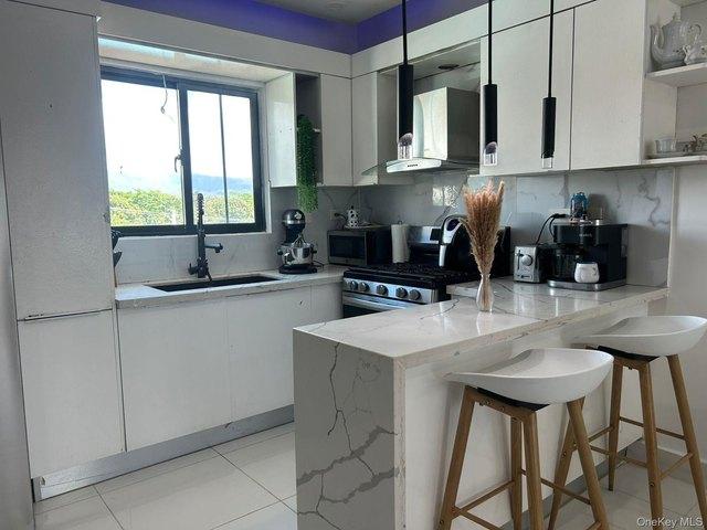 Av Hermanos Gutierrez 2 Unit J4, Call Listing Agent, NY 51000