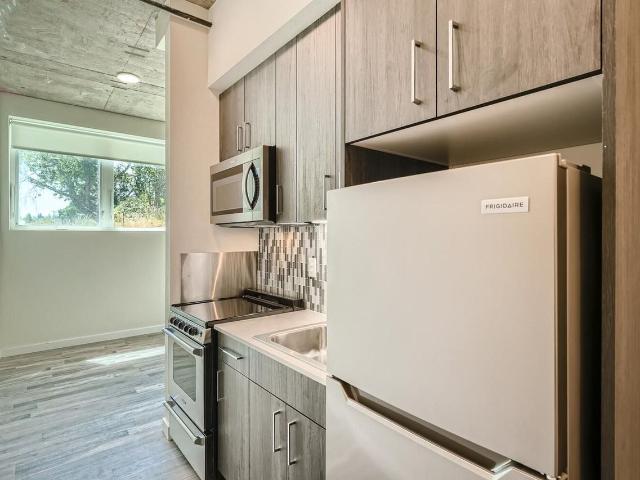 AV Lofts Studio Apartment for Rent at 1942 Fawcett Ave, Tacoma, WA 98402 New Tacoma