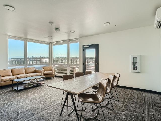 AV Lofts Studio Apartment for Rent at 1942 Fawcett Ave, Tacoma, WA 98402 New Tacoma
