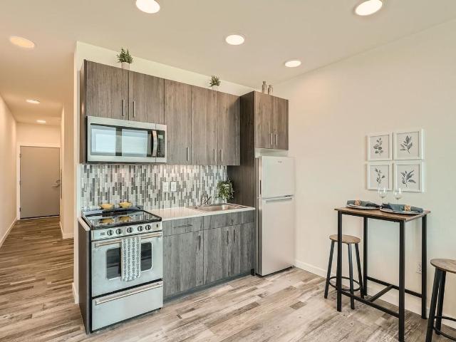 AV Lofts Studio Apartment for Rent at 1942 Fawcett Ave, Tacoma, WA 98402 New Tacoma