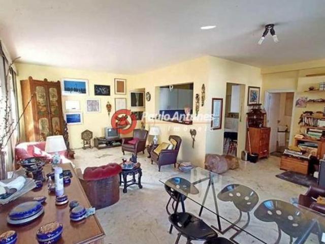 Av. Rio Branco, 2 dorms R$ 580.000,00 120m² Código: 9513