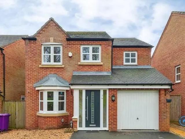 Avocet Avenue, Liverpool, L19 7AD, United Kingdom | 3 bed house for rent #167461705 | Rentberry