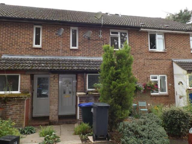 Avon Drive, Salisbury SP5, 1 bed maisonette to rent, £850 pcm | PrimeLocation