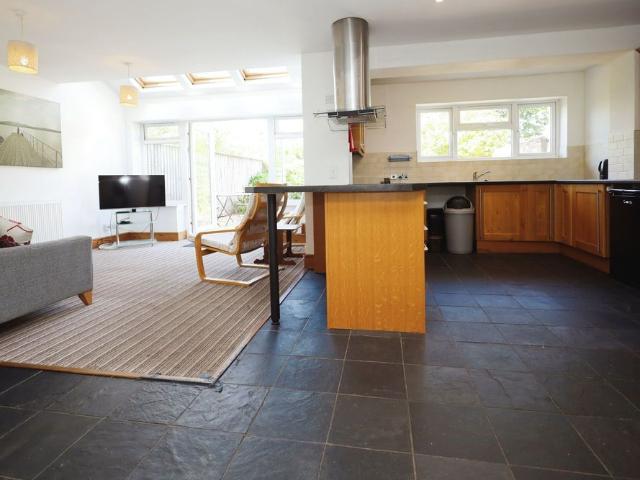 Avon Road, Bournemouth, BH8