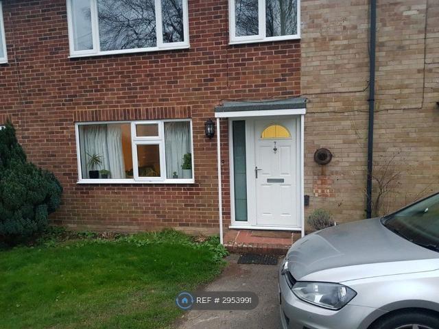 Avon Road, Farnham GU9, 2 bed flat to rent, £1,400 pcm | PrimeLocation