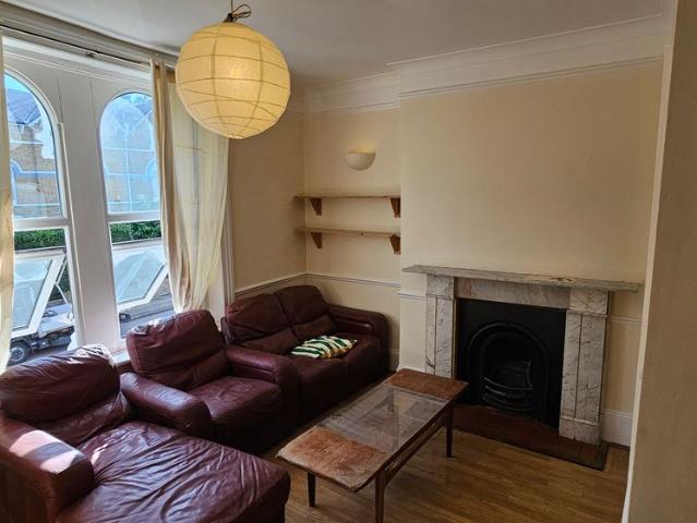 Avon Road, London SE4, 3 bed flat to rent, £2,650 pcm | PrimeLocation