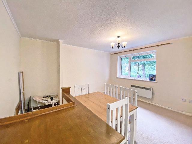 Avondale, Ash Vale, Aldershot, GU12