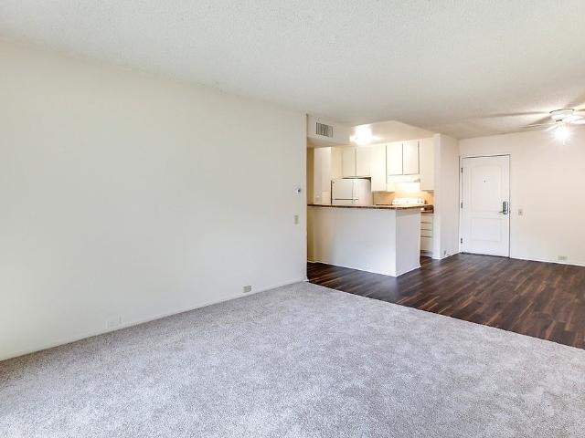 Avondale at Warner Center Studio Apartment for Rent at 22222 Victory Blvd, Los Angeles, CA 91367 Woodland Hills Warner Center
