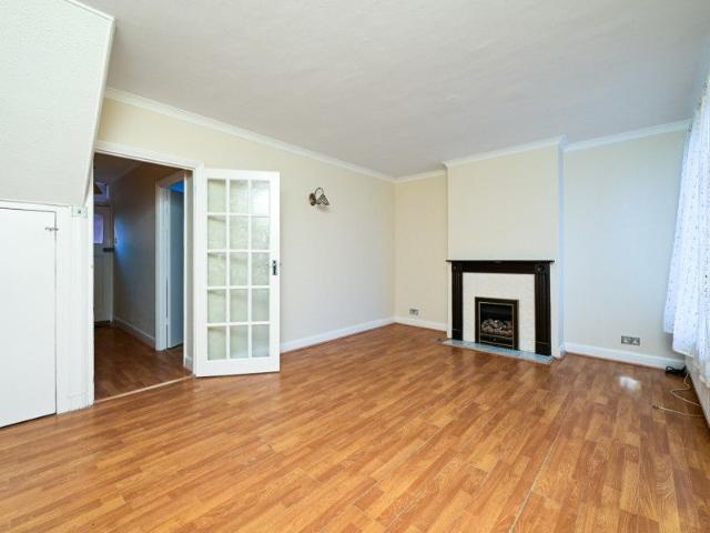 Avondale Avenue, Staines, Surrey, TW18