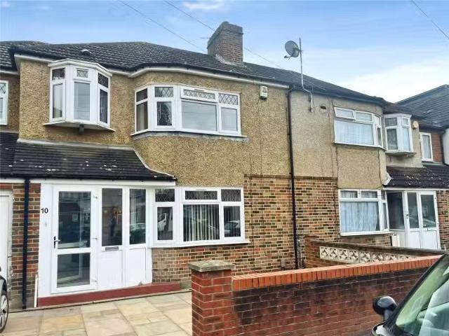 Avondale Gardens, Hounslow, TW4 5HX