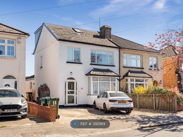 Avondale Road, Ashford TW15, Studio to rent, £895 pcm | PrimeLocation
