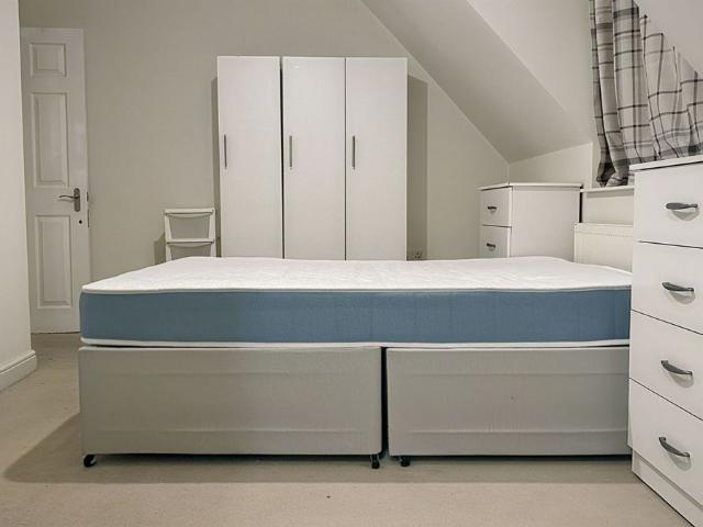 Avondale Road, Kanwar Heights CR2, 2 bed flat to rent, £2,000 pcm | PrimeLocation