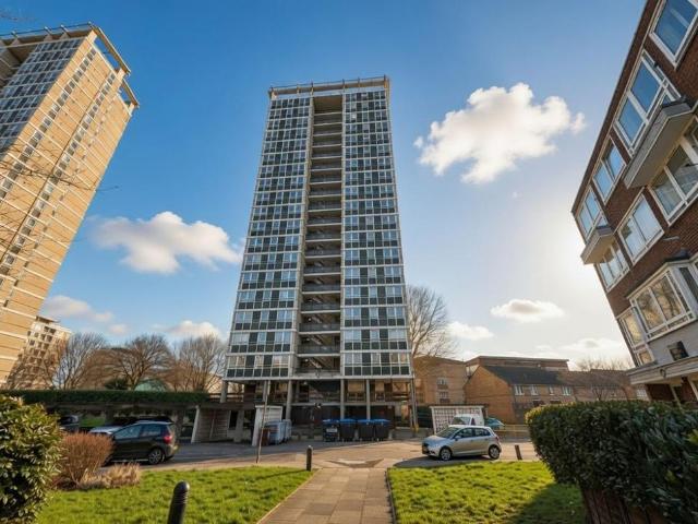 Avondale Square, London, SE1 1 bed flat to rent £1,700 pcm £392 pw