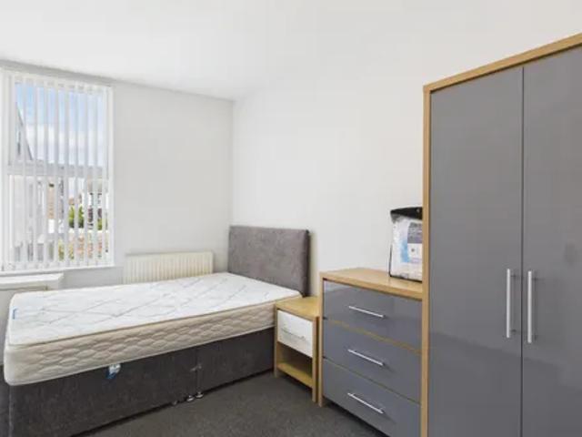 Avazia, Ashfield Road, Liverpool, L17 0BY, United Kingdom | Room for rent #154601056 | Rentberry