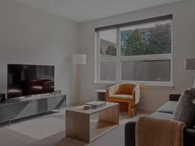AVA Queen Anne, 330 3rd Ave West, Lower Queen Anne 1 Bedroom.