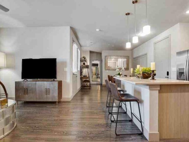 Avail 1 Bedroom Apartment for Rent at 2602 S Anaheim St, Aurora, CO 80014 Heather Gardens