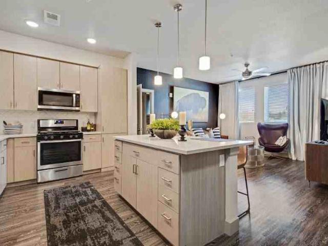 Avail 1 Bedroom Apartment for Rent at 2602 S Anaheim St, Aurora, CO 80014 Heather Gardens