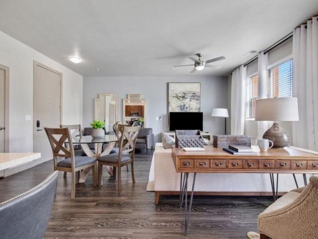 Avail 2 Bedroom Apartment for Rent at 2602 S Anaheim St, Aurora, CO 80014 Heather Gardens