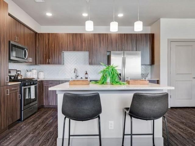 Avail 3 Bedroom Apartment for Rent at 2602 S Anaheim St, Aurora, CO 80014 Heather Gardens