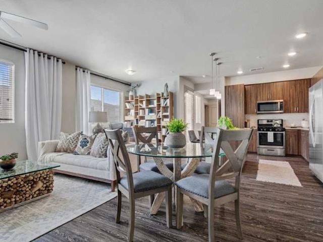 Avail 3 Bedroom Apartment for Rent at 2602 S Anaheim St, Aurora, CO 80014 Heather Gardens