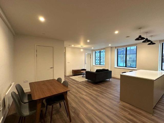 AVAILABLE 18TH JUNE | FURNISHED 2 BED APARTMENT | 4TH FLOOR | PRIME CITY CENTRE LOCATION | THE LIGHTWELL
