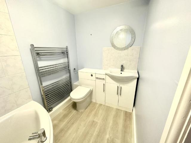 Available 1 Bed Not Specified