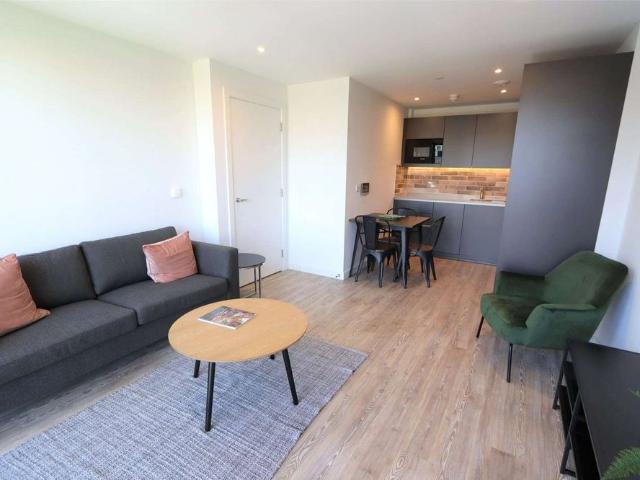Available August | Fully Furnished | One Double Bedroom | Balcony | Castlefield Location