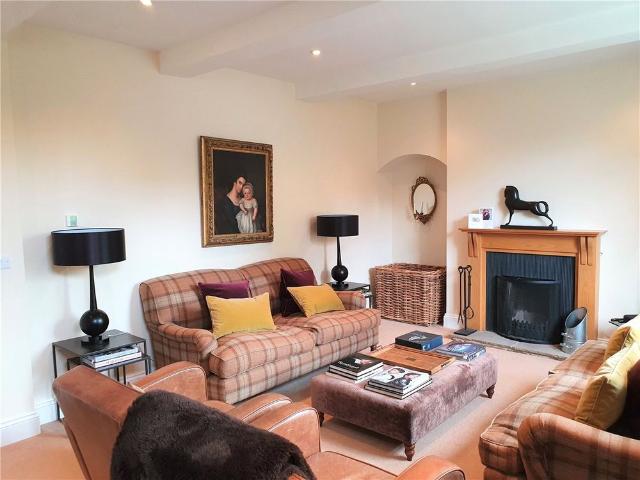 Available early July, Village Farmhouse is a beautifully presented, detached five bedroomed character property which forms part of the delightful Newby Hall Estate