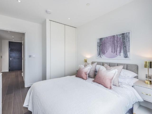 Available from Now 2 Bed Apartment, Furnished