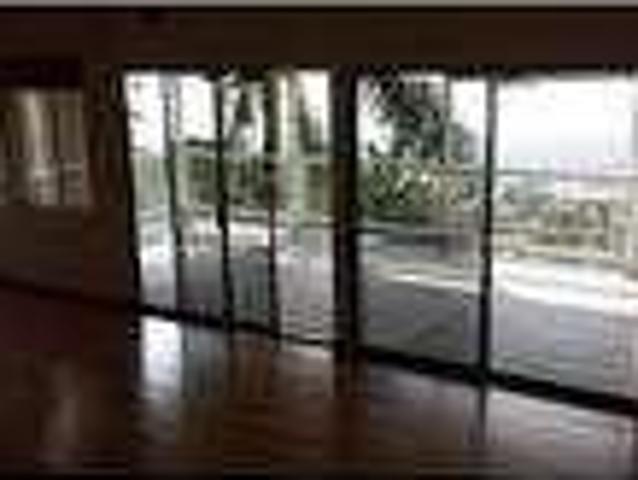 Available Long Term OCEAN Unfurnished 3 Bed / 2 Bath