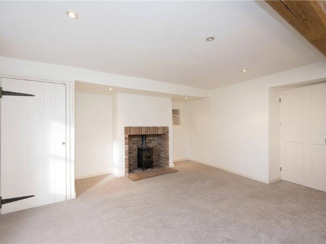 Available mid June, The Old Academy is a beautiful four bedroomed, Grade II Listed semi detached, character property nestled within the heart of the popular village of Kirklington, overlooking the village green