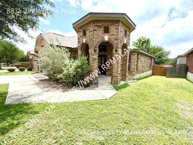 APPLICATION RECEIVED* AVAILABLE NOW! AMAZING 3 Bedroom / 2 Bath Home In Converse, TX!