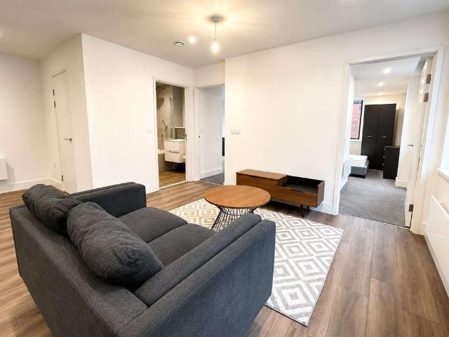 AVAILABLE NOW | FURNISHED 2 BED APARTMENT | 4TH FLOOR | PRIME CITY CENTRE LOCATION | THE LIGHTWELL