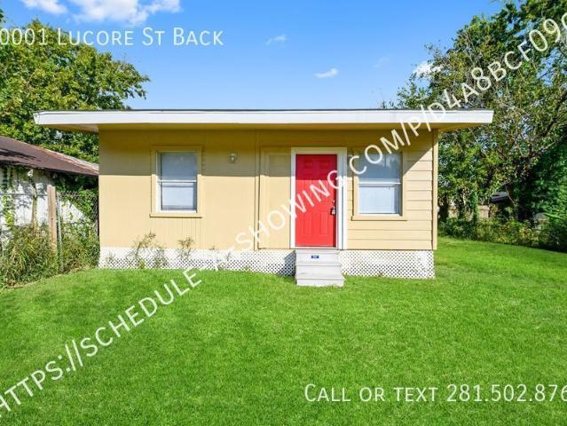 SPECIAL AVAILABLE! HOME LOCATED IN THE BACK