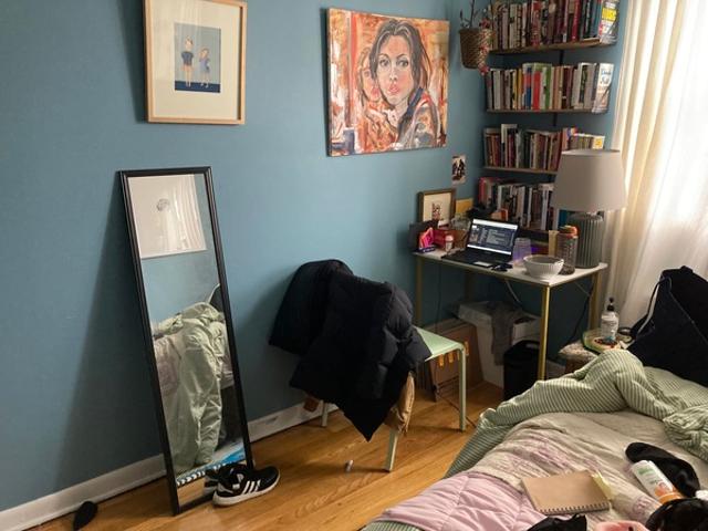 Available now: room for rent in Astoria