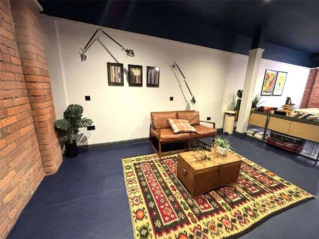 AVAILABLE NOW! Stunning Fully Furnished Studio Apartment at the Uncle Development, located in a prime M1 location