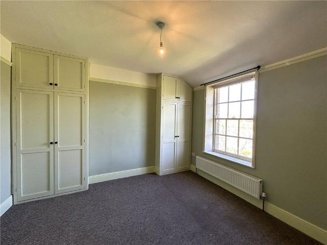Available now, 1 Myton on Swale is a spacious two bedroom property nestled within a fantastic, semi rural location whilst conveniently situated only a short distance away from the desirable village of Myton on Swale