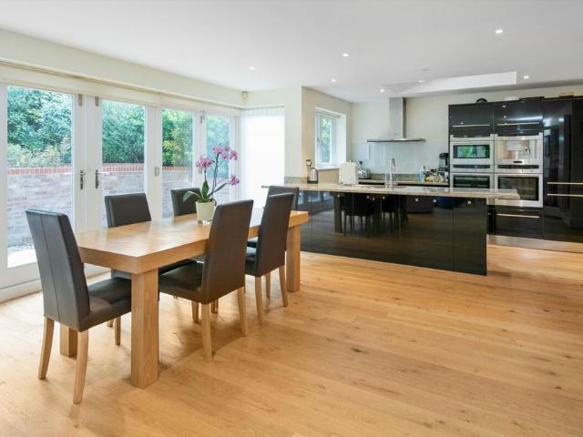 Available to let is this 5 bedroom family home is located in Cobham KT11