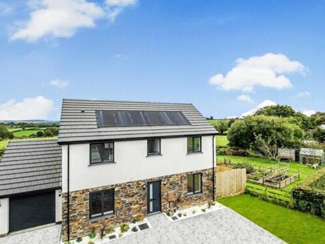 Avalen Way, Coads Green, 4 Bedroom Detached