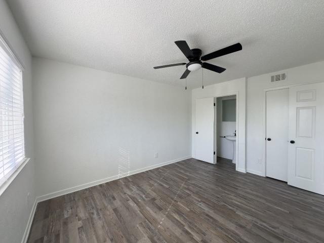 Avalon 1 Bedroom Apartment for Rent at 1215 N Cooper St, Arlington, TX 76011