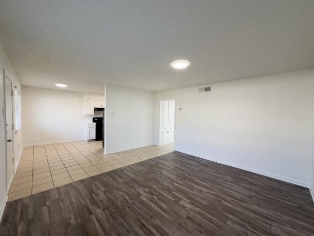 Avalon 2 Bedroom Apartment for Rent at 1215 N Cooper St, Arlington, TX 76011