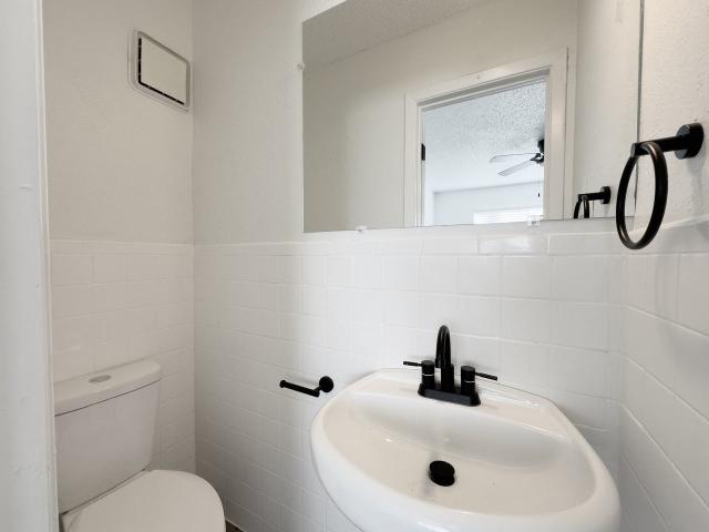 Avalon Apartments 1 Bedroom Apartment for Rent at 1215 N Cooper St, Arlington, TX 76011