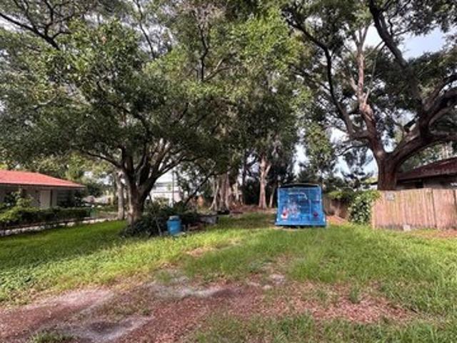 Avalon Ave, Clearwater, FL 33760
