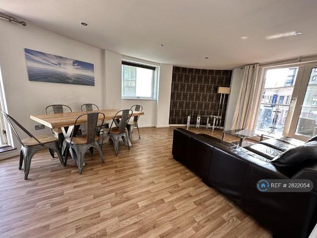 Avalon, Brighton, BN1 2 bed flat to rent £2,500 pcm £577 pw