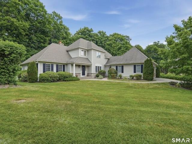 Avalon Dr, Middlebury, Home For Sale