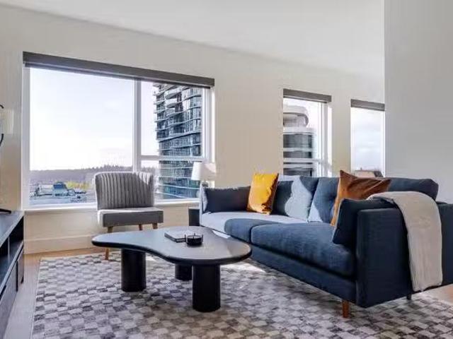 Avalon Towers Bellevue, 10301 Northeast 10th St, Northwest Bel.