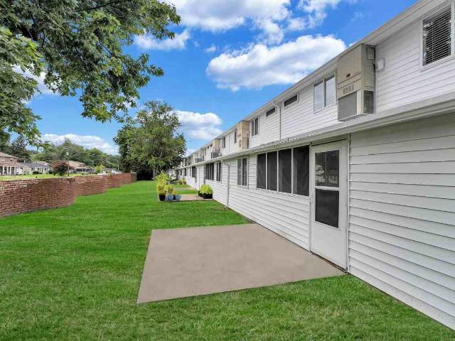 Avalon Townhomes 4 Bedroom Apartment for Rent at 2109 Newton Rd, Hampton, VA 23663 Buckroe Beach