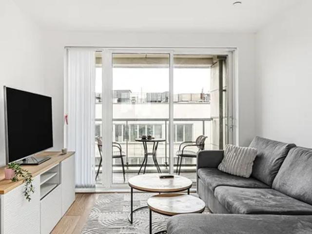 Avant Garde Tower, 36 Bethnal Green Road, Spitalfields, London, E1 6GT, United Kingdom | 2 bed apartment for rent #165464821 | Rentberry